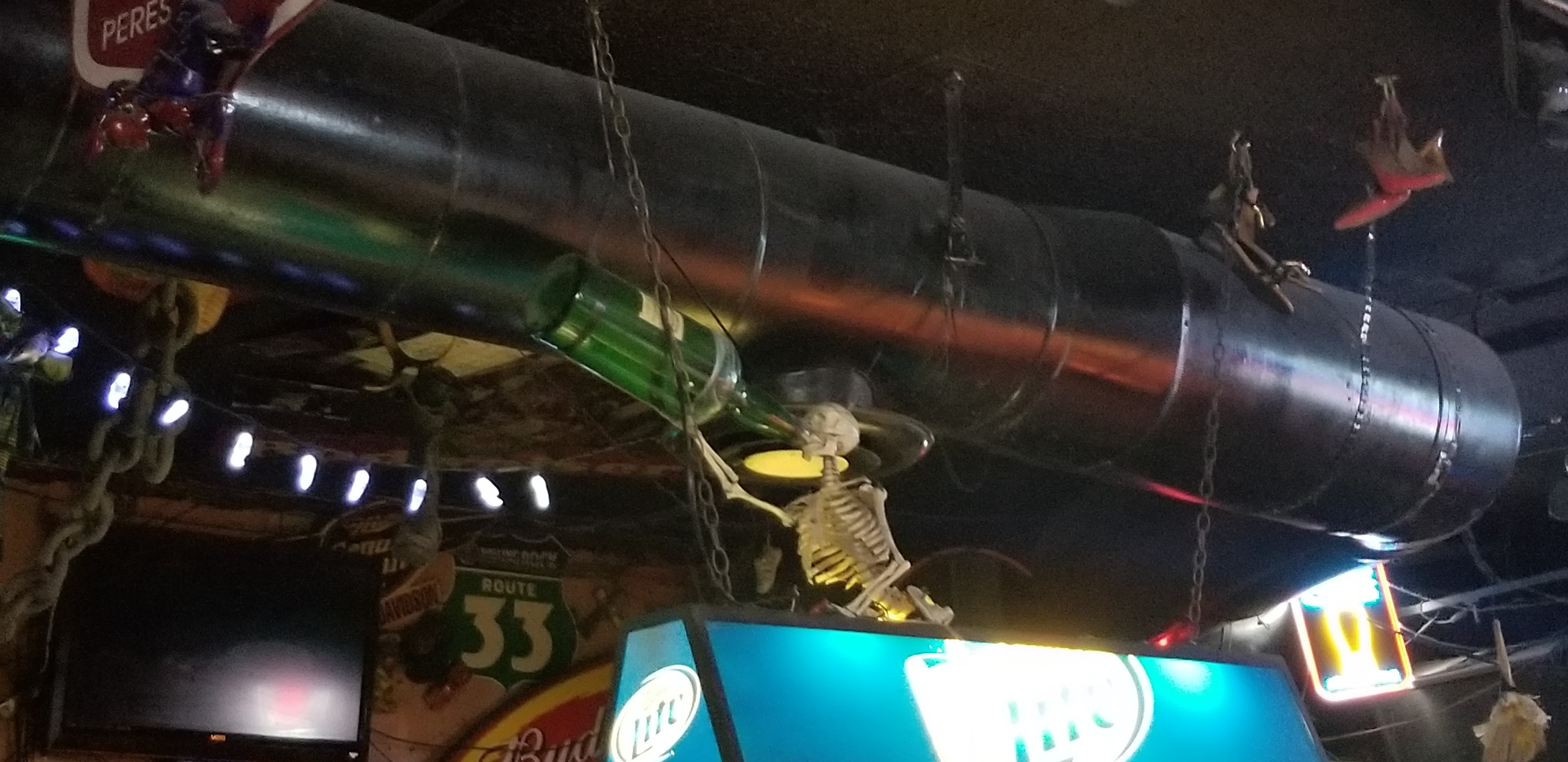 The Dive Bars: American Trash, Iggy’s Keltic Lounge & 7B Horseshoe Bar ...